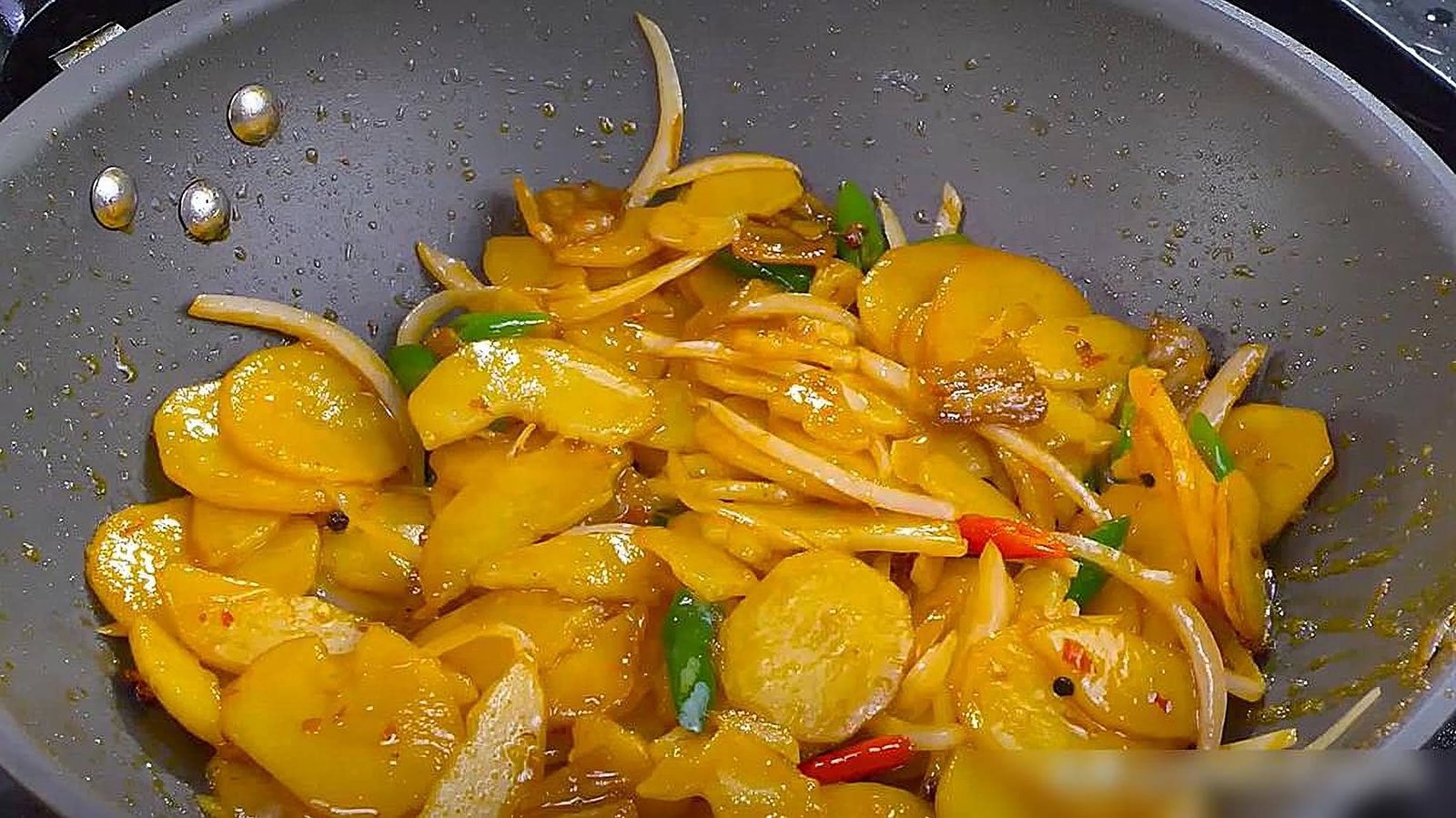 Why do dry pot potato slice taste good - hot pot base factory